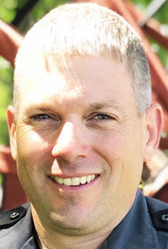 Locals rescue snowmobile riders lost in storm | East Oregonian