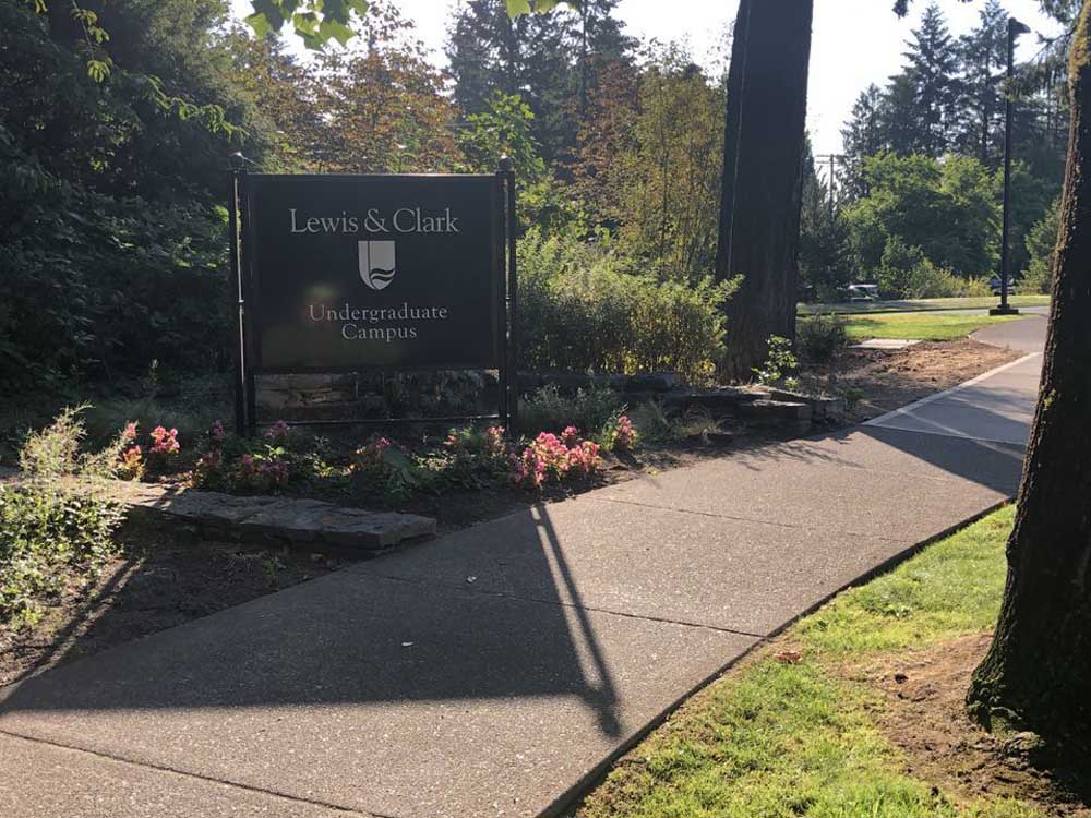 Lewis & Clark College student killed when column collapses | East Oregonian