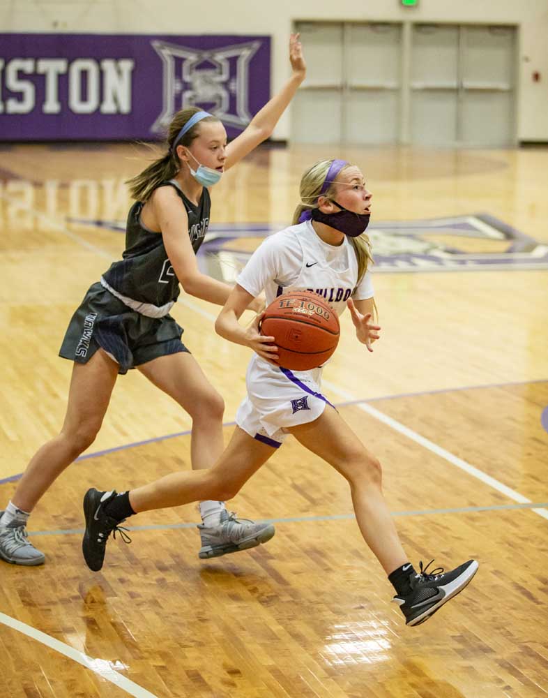 Hermiston’s Katelyn Heideman signs to play basketball at University of ...