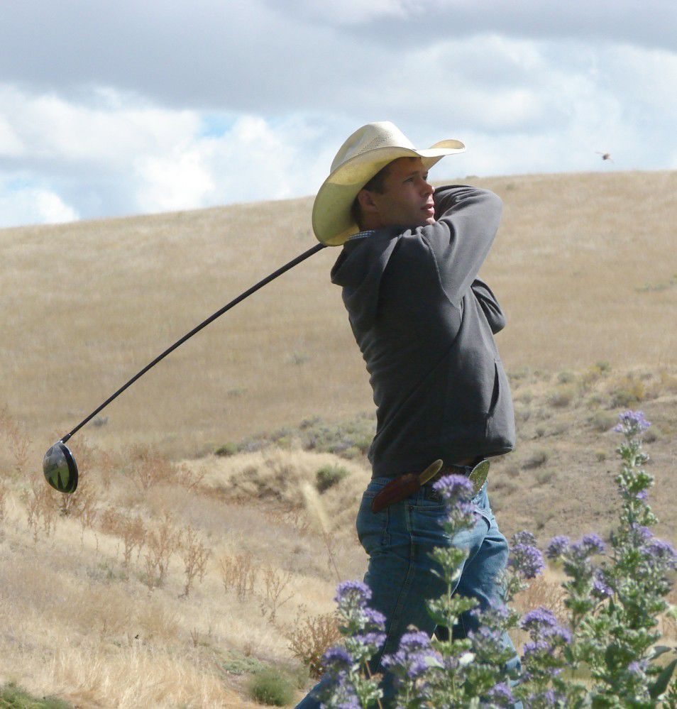 Out of the chutes and into the tee box | East Oregonian