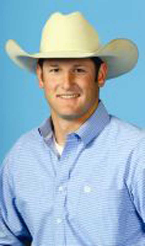 Blake Knowles sitting fifth in steer wrestling at NFR | East Oregonian