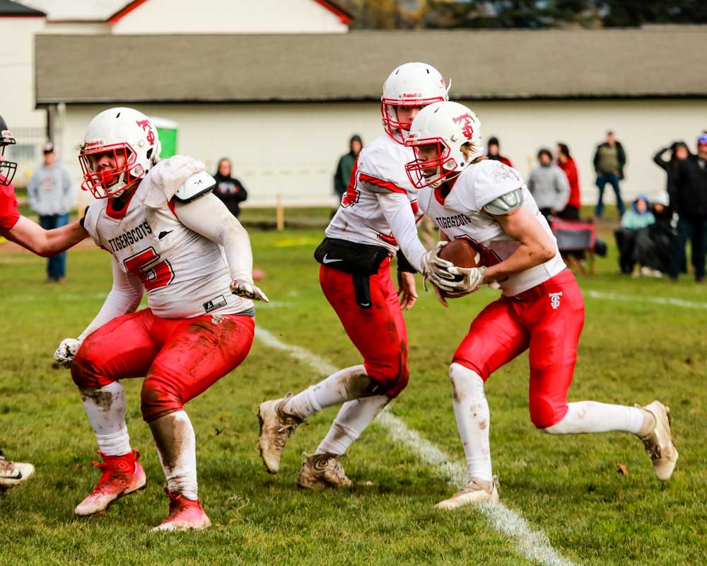 TigerScots embracing the wonders of football in November | East Oregonian