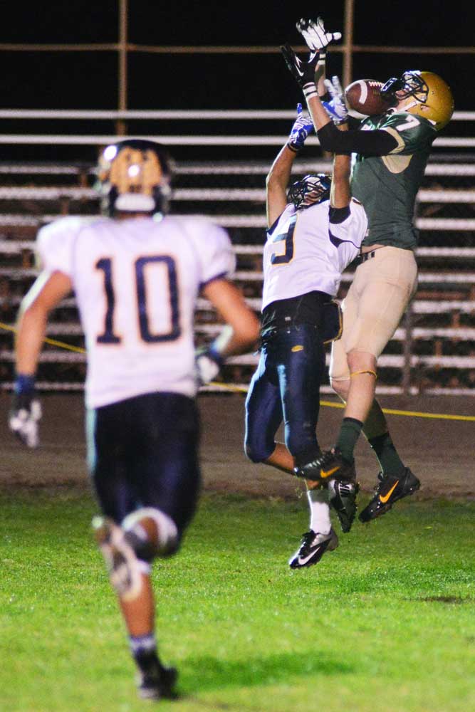 PREP FOOTBALL: Pendleton looks to buck trend | East Oregonian