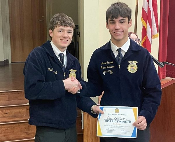 Eastern Oregon FFA members earn American Degree | East Oregonian