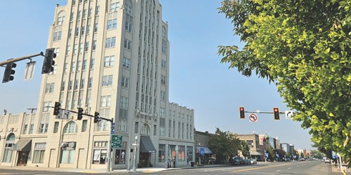 Iconic Baker City building sells for $1.65 million | East Oregonian